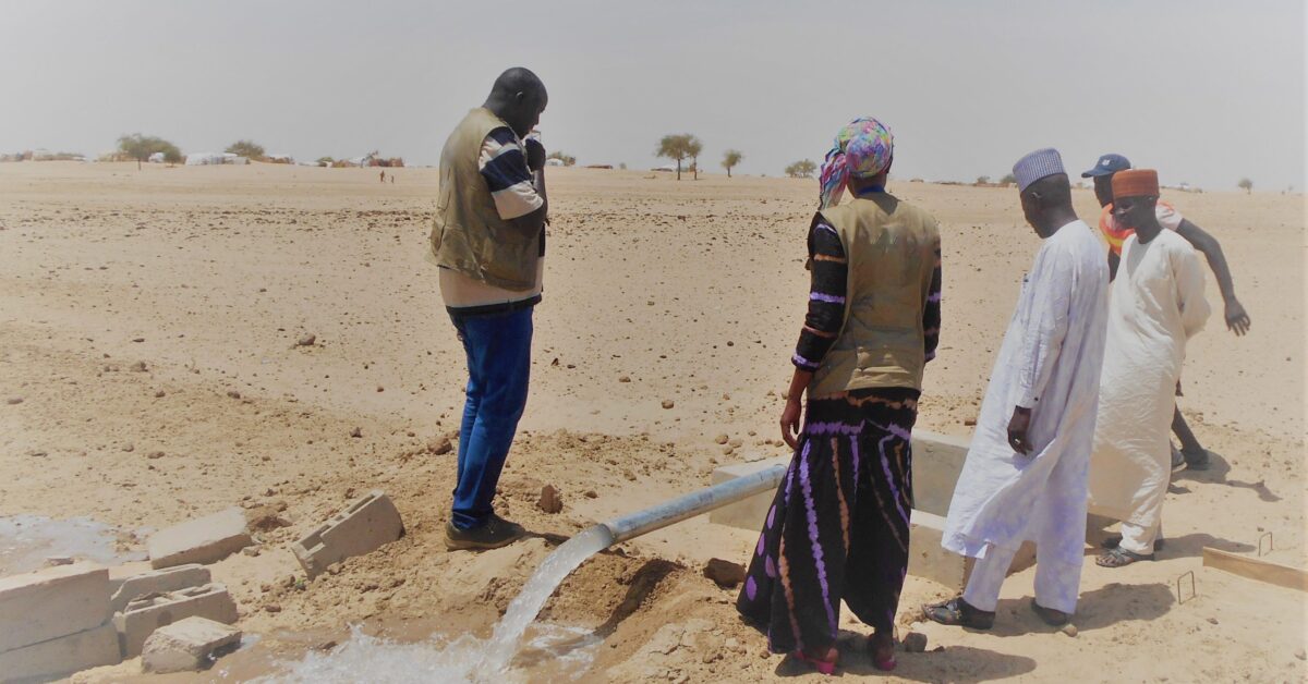 Niger: When fetching water becomes a threat – Finding linkages between ...