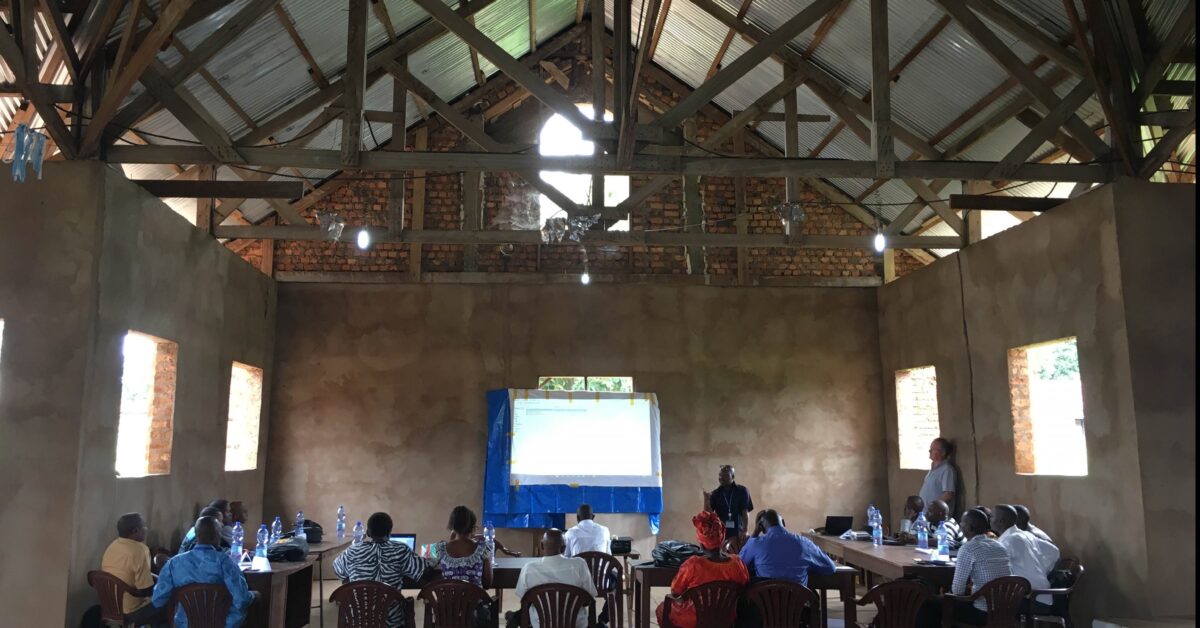 DRC: Displaced people in Kasai face large-scale destruction of shelter ...